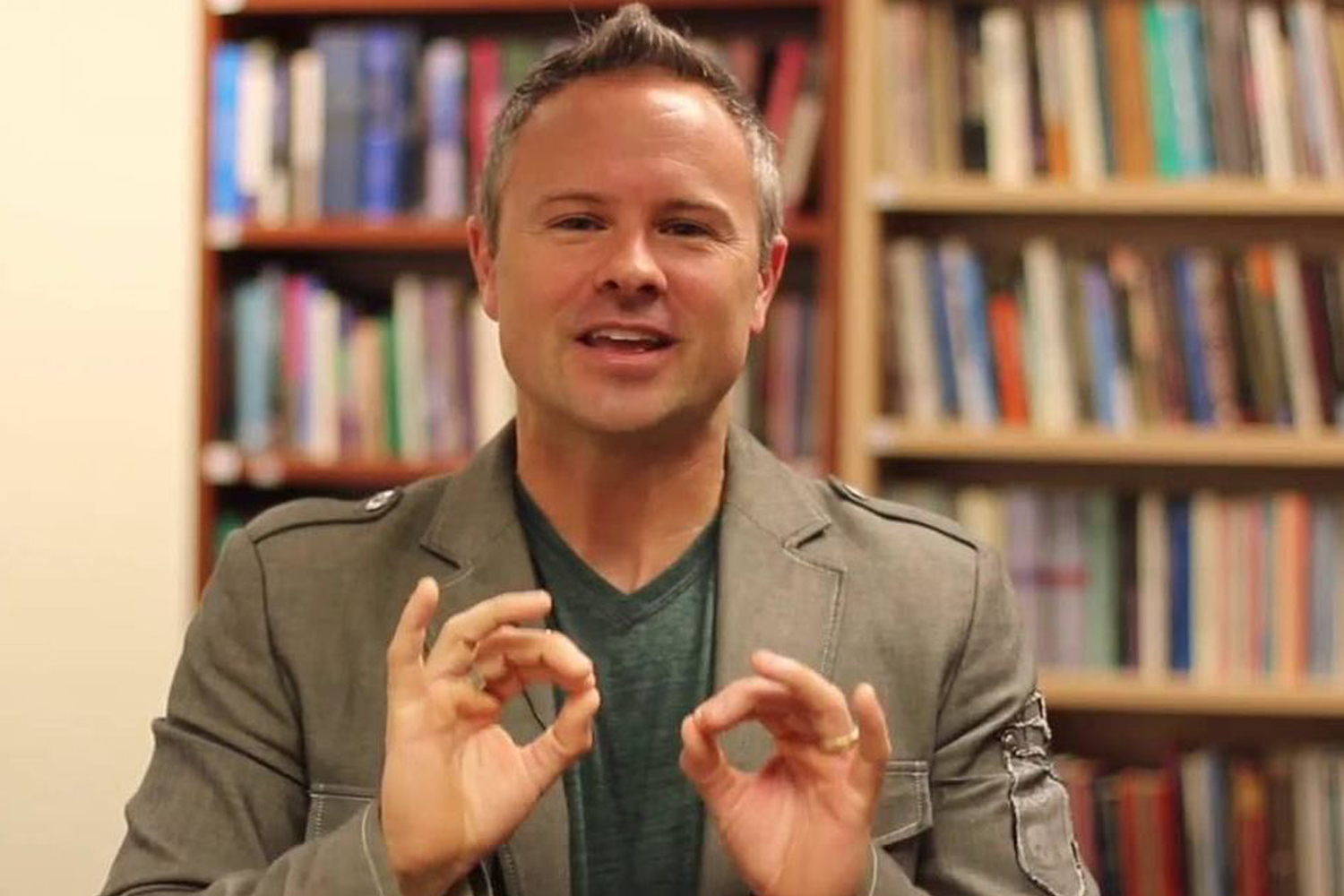 Defend 2017: top apologists featured in free plenary sessions